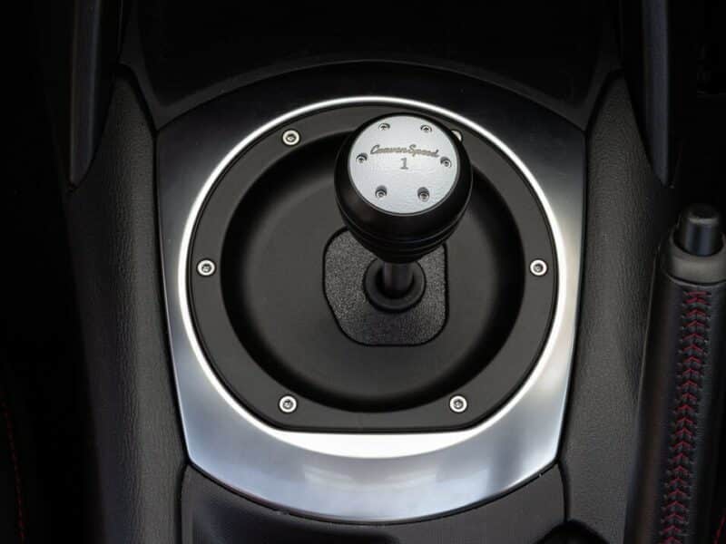 What is a Short Throw Shifter & How Do They Work? | Low Offset