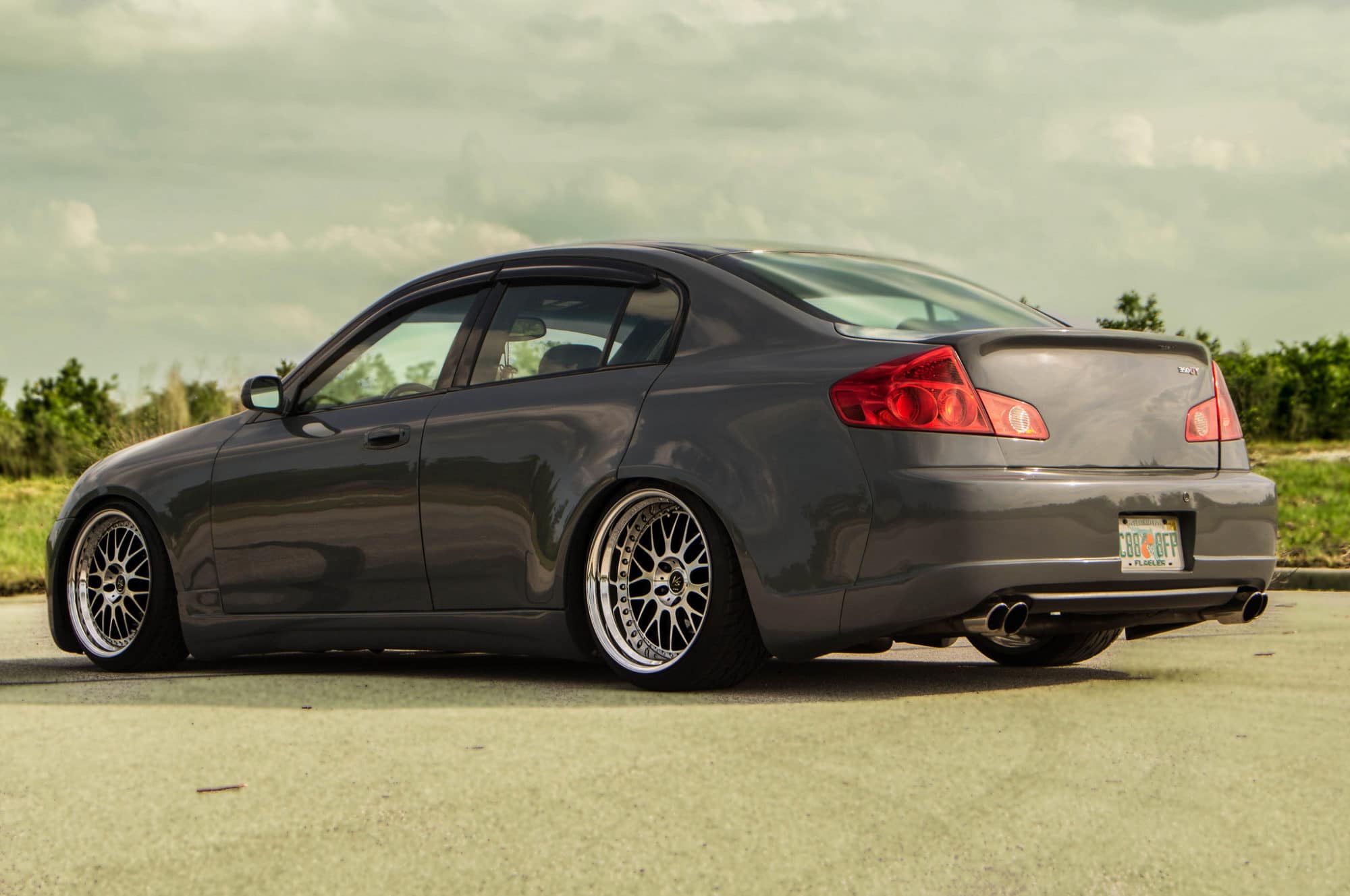 G35 vs 350z: Specs, Differences & Part Compatibility | Low Offset