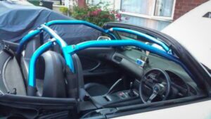 Guide to the Best Roll Bars for Your Honda S2000 | Low Offset