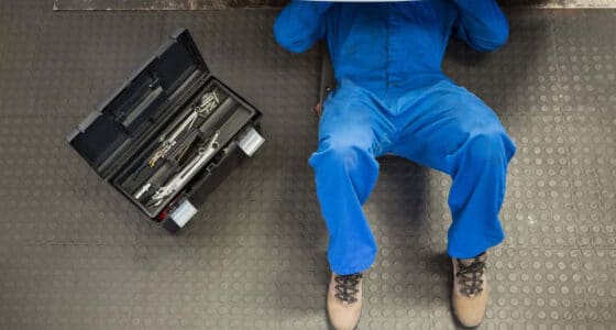 The Best Auto Mechanic Work Boots & Shoes | Low Offset