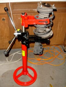 Best Coil Spring Compressor Tool for Your Garage | Low Offset