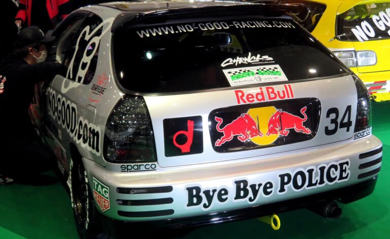 Japan’s No Good Racing Team: Bye Bye Police! | Low Offset