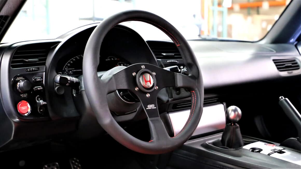 The Ultimate Guide to Aftermarket Steering Wheels | Low Offset