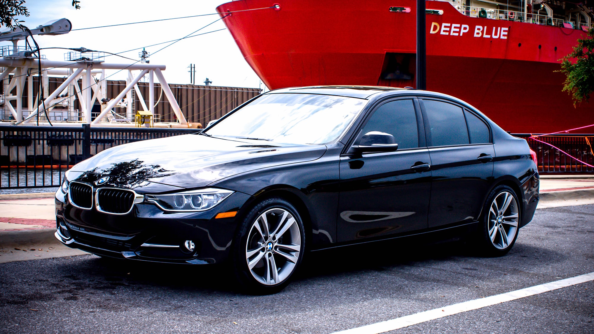 Rhode Island Tint Law | Low Offset