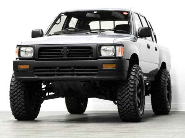 Toyota 22-R & 22-RE Engine: Specs & Reliability | Low Offset