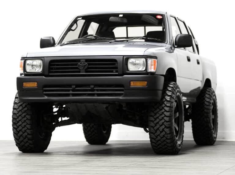 Toyota 22-R & 22-RE Engine: Specs & Reliability | Low Offset