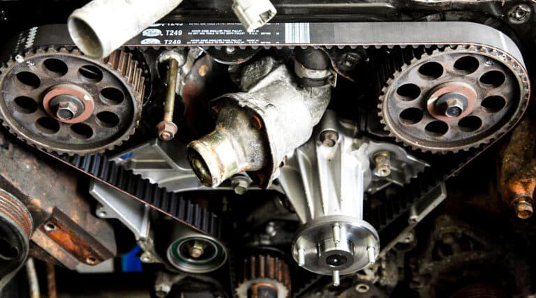 Nissan’s 3.3L V6 VG33E Engine: Specs & Common Problems | Low Offset