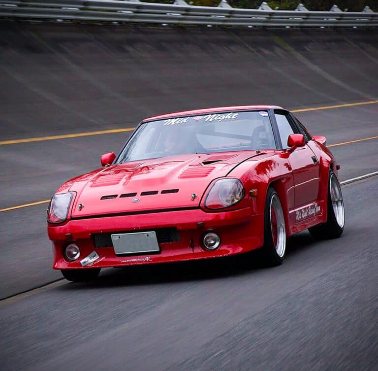 Cars & Members of Japan’s Midnight Club Street Racing Group | Low Offset
