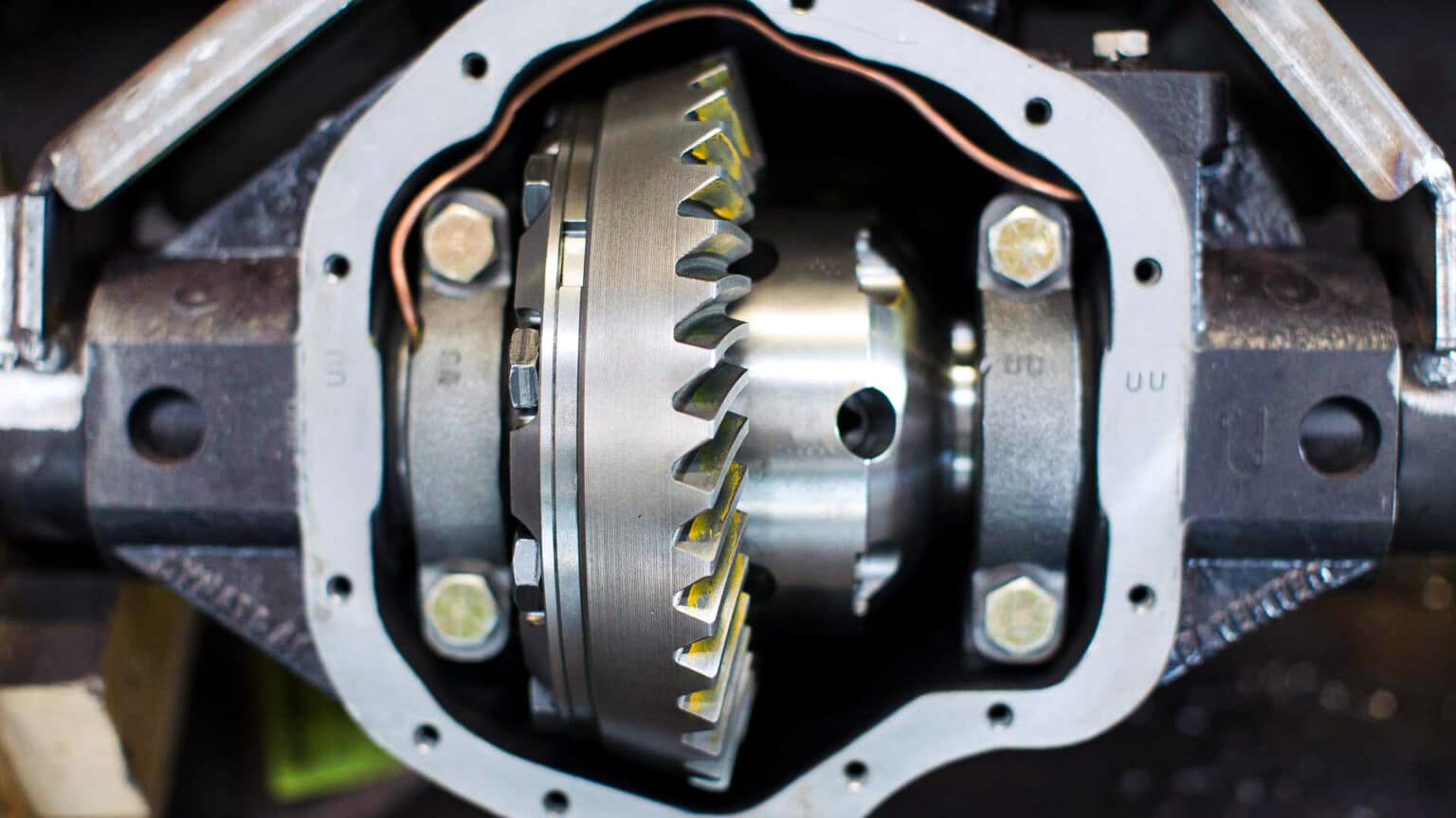 35 vs 37 Tires: Differences Explained | Low Offset