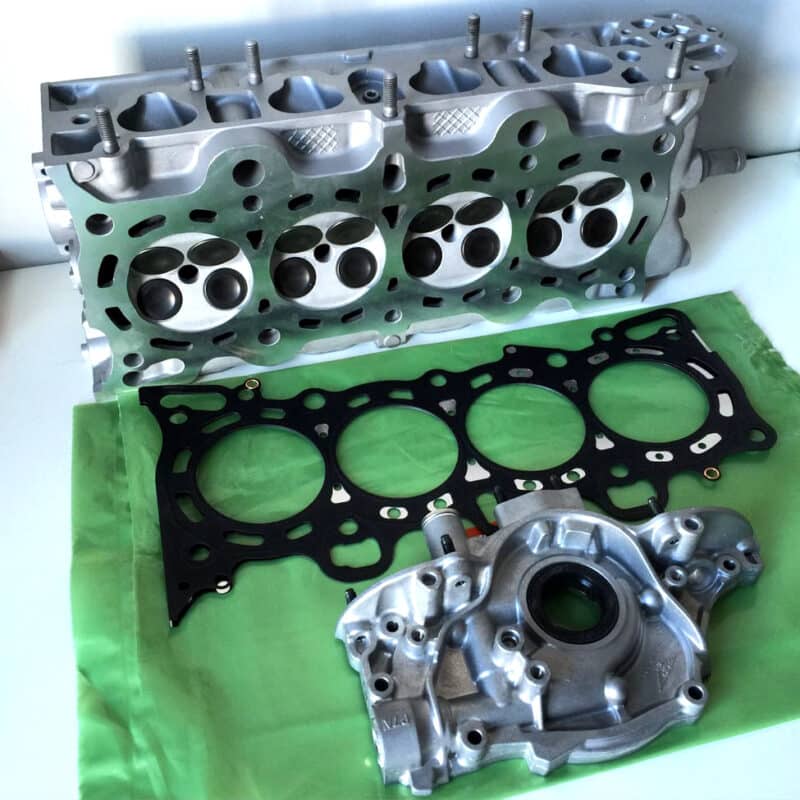 Honda Mini-Me Swaps: How to Put a VTEC Head on Your D-Series | Low Offset