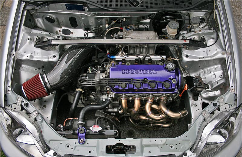 Honda Mini-Me Swaps: How to Put a VTEC Head on Your D-Series | Low Offset