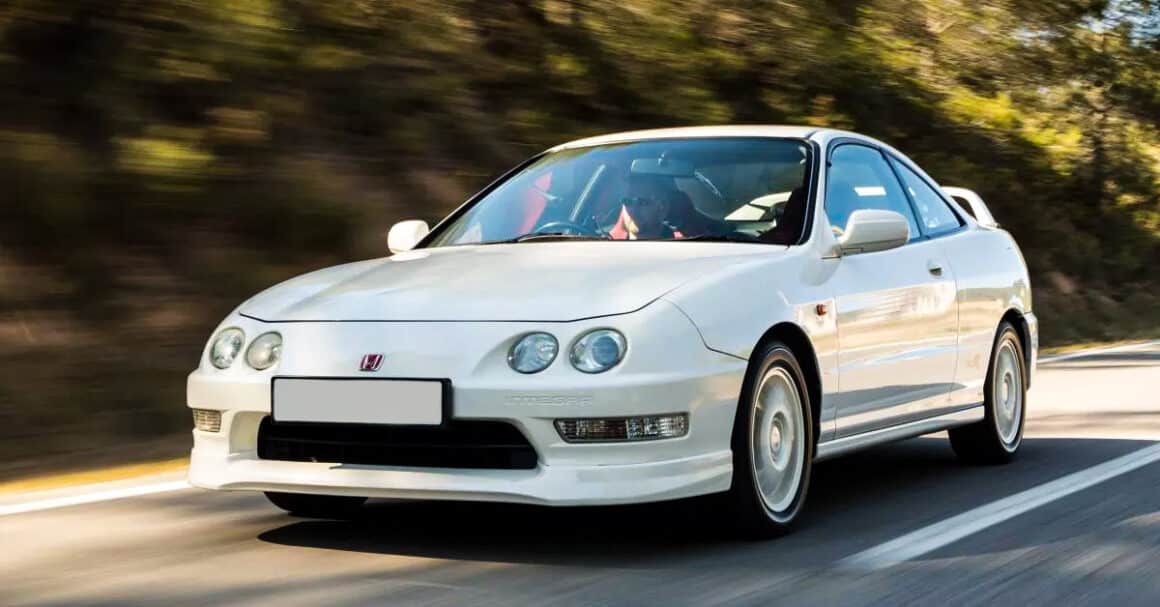 Honda Mini-Me Swaps: How to Put a VTEC Head on Your D-Series | Low Offset